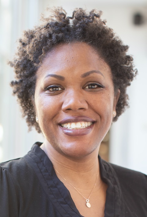 Day 22: Joshunda Sanders - The Brown Bookshelf