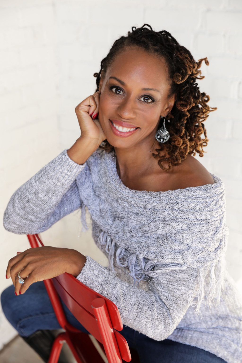 Day 17: Nicole Collier - The Brown Bookshelf